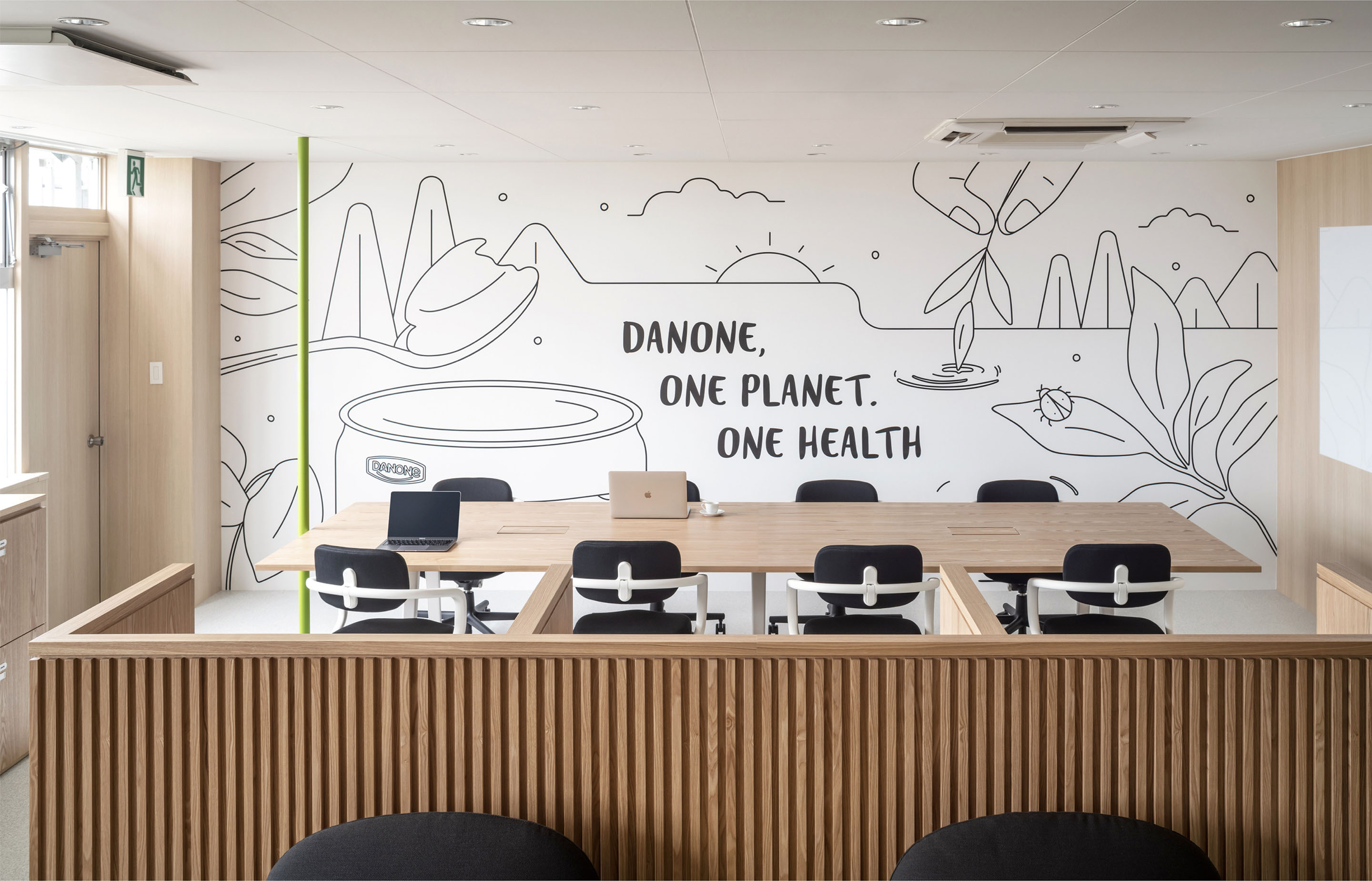 DANONE JAPAN : Wall Graphics | GRAPHITICA — Visual direction, Design ...